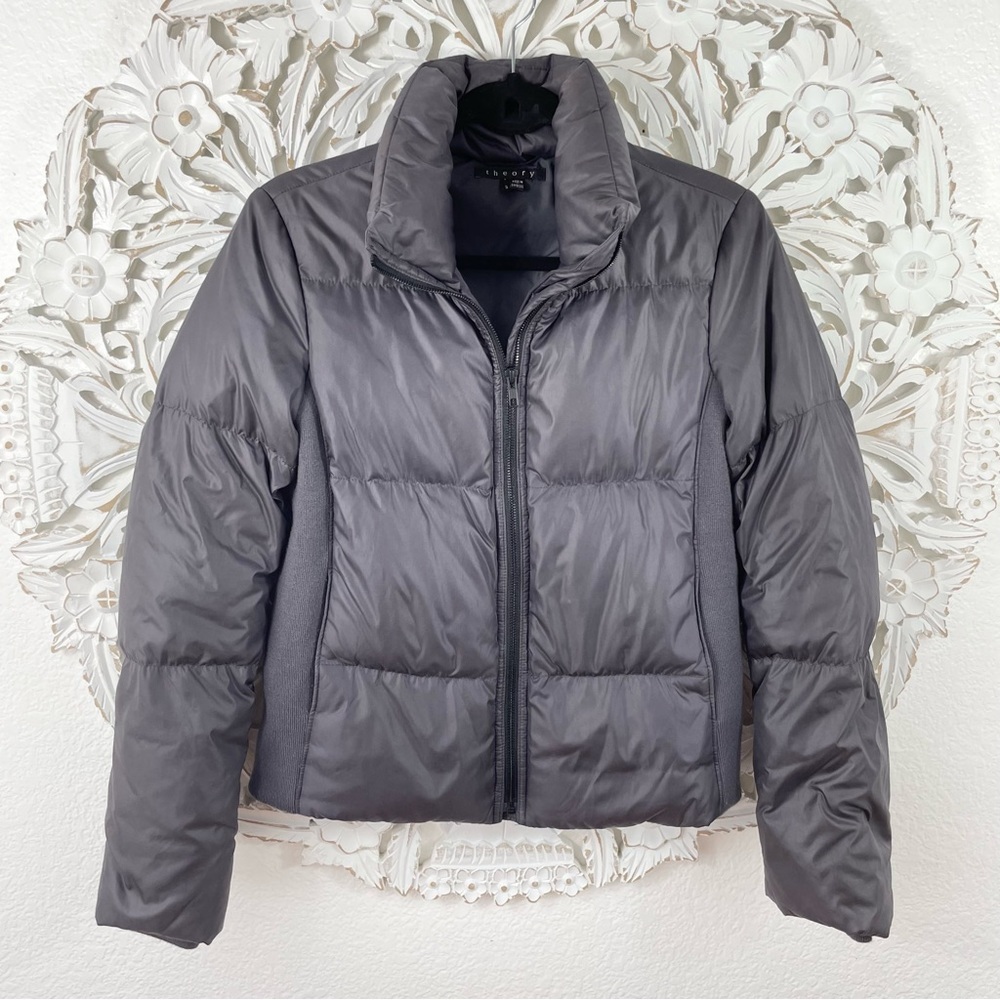 {Theory} Ivanna Atlas Down Puffer Jacket, Size S - Gem